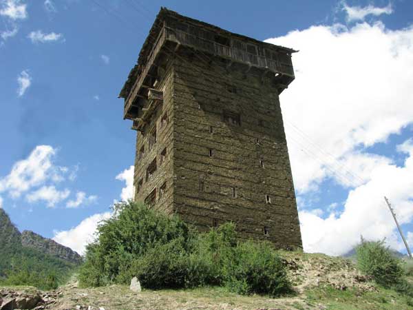 Gondhla Fort - The Only Fort in Lahaul and Spiti - Himtimes