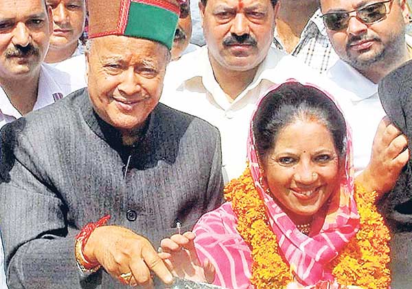 Pratibha assures full support to rain-hit families of Karsog - Himtimes